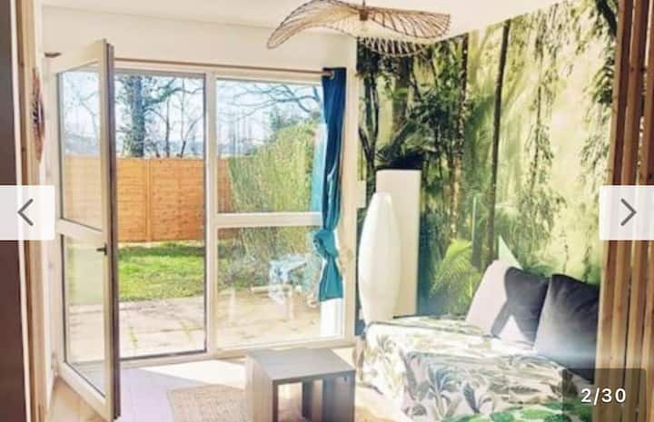 Duplex Avec Jardin Privatif Et Place De Parking. - 니옹
