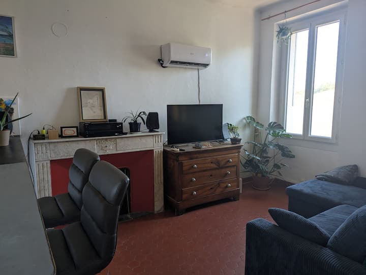 Appartement T2 Atypique 15 Min à Pied De La Plage - La Garde