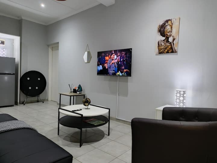 Easyluxe Home - Germiston