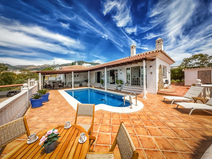 Buena Vista | Private Pool | Jacuzzi | View - Fuengirola