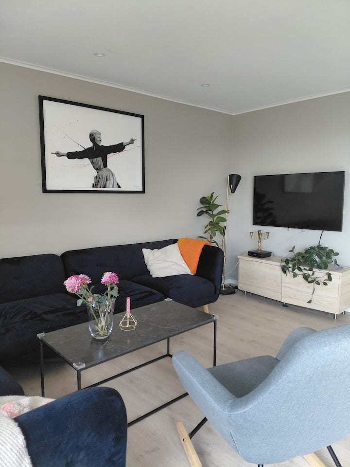 Nyoppusset Og Familievennlig Sentralt I ÅSane - Bergen, Noruega