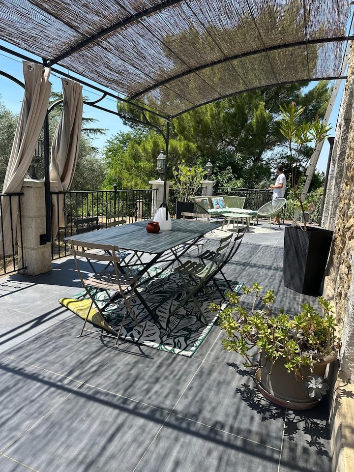 Villa De Charme Piscine 7 P Plein Sud Proche Uzes - Uzès