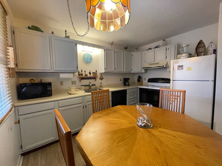 Beach Bungalow - Fenwick Island, DE