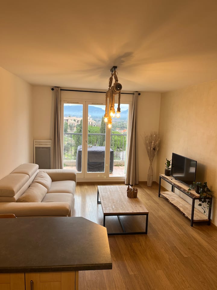 Appartement Près Du Centre - Roquebrune-sur-Argens