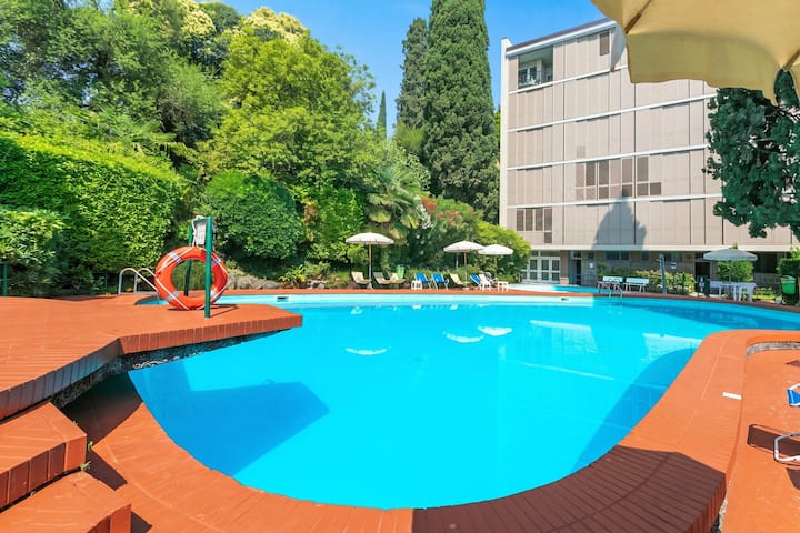Hendrik Vittoriale | Lake View & Shared P - Gardone Riviera