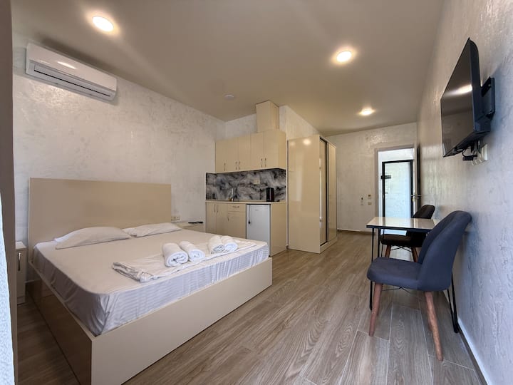 Nargiz - 401 Tsikhisdziri, 4th Floor, 2 People - Georgia