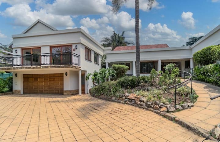 Urban Escapes- Melrose Place - Johannesburg
