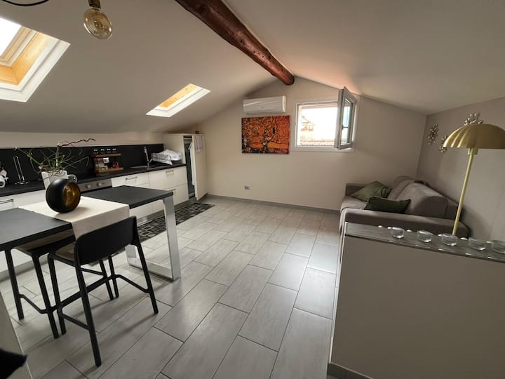 Vista Lago | Centro Gardone | Box Privato - Manerba del Garda