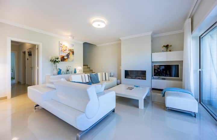 Boa Vista - Golf View Villa - Lagos