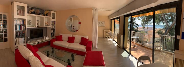 Tout à Pied ! Appartement Vue Mer 100m De La Plage - Bandol