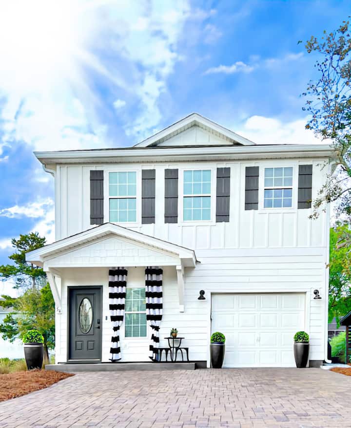 Sun To Surf, Hot Tub, Sleeps 8, Inlet Beach - Seacrest, FL