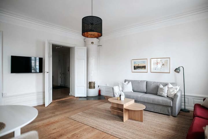 Historic Retreat With Waterview In Oldtown - Stockholm