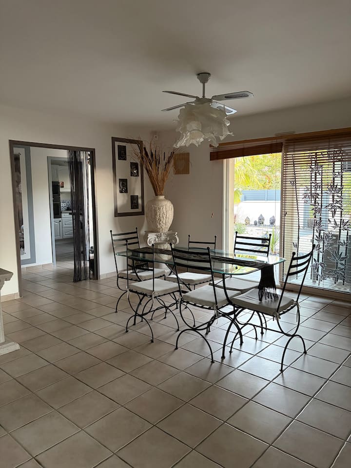 Jolie Maison Avec Terrain Sur Saujon 17600 - Saujon