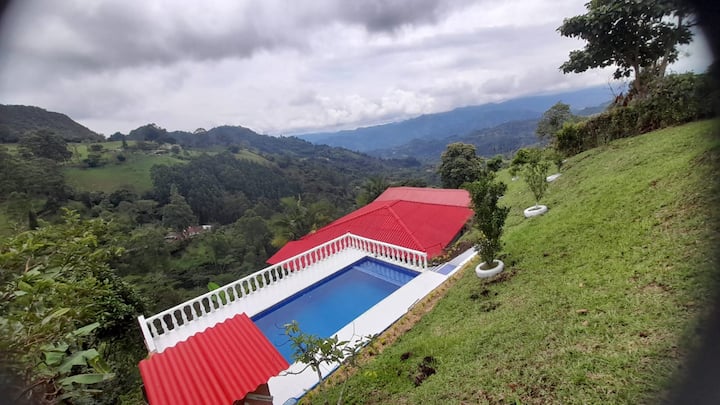 El Mirador De Serrato - La Vega