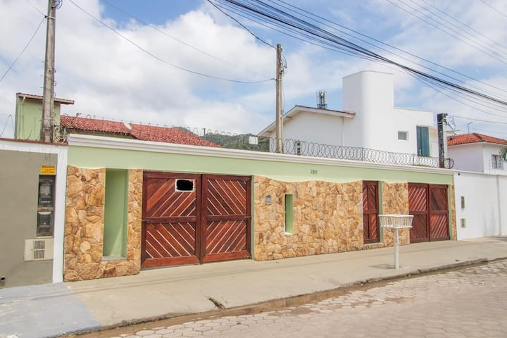 Casa Praia Grande 15 Pessoas - Ubatuba