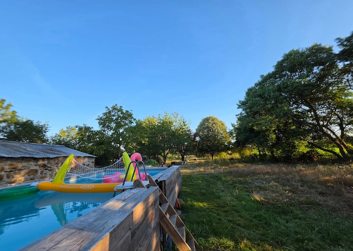Entre Nantes & Pornic : Piscine, ÉTang Et Campagne - Planète Sauvage