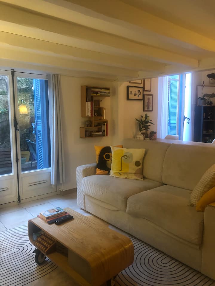 Petit Appartement Atypique Et Charmant - Menton