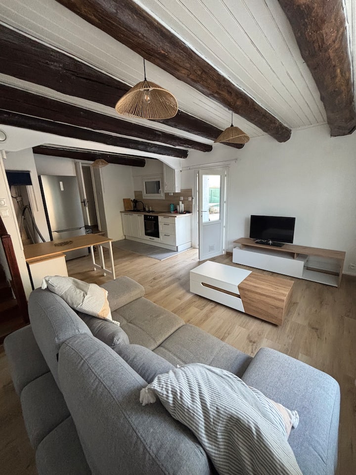 Maison Rénovée Avec Jardin Privé - Le Petit Mas - Vitrolles