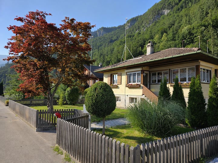 Kristallblick| Ruhiges Haus | Meiringen | Berge - Meiringen