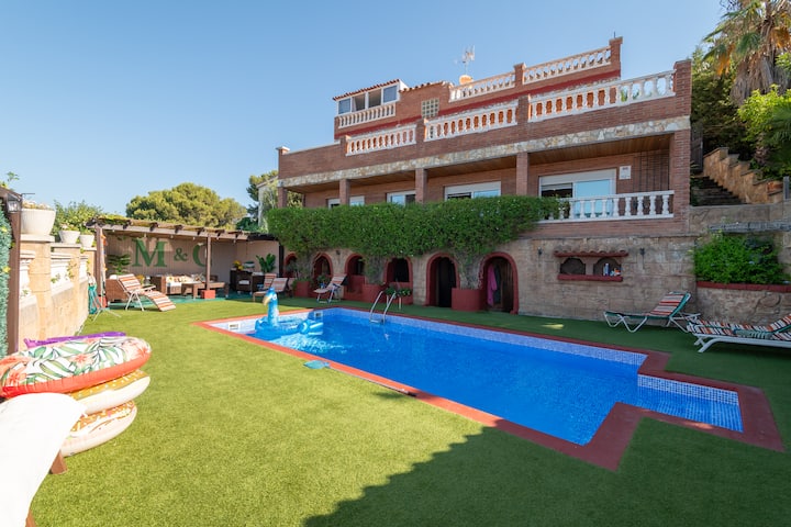 ¡Casa Cerca De La Playa! ¡Piscina, Vista Mar! - Santa Susanna