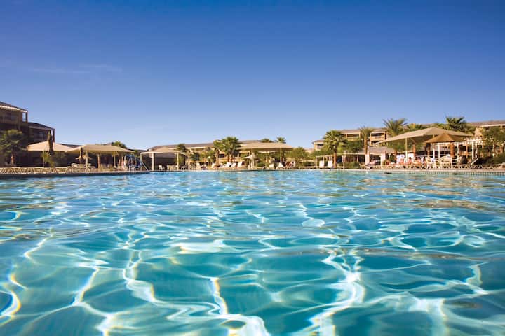 Indio 1br With Resort Access - Indio, CA