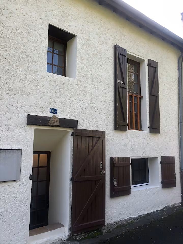 Maison De Montagne à Bielle Au Cœur De L'ossau - Pyrénées-Atlantiques