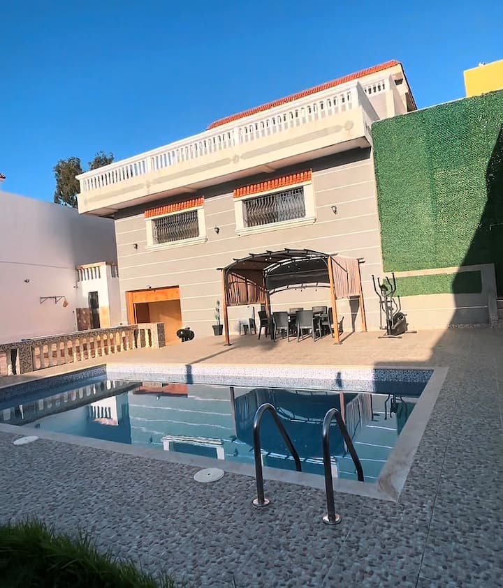 Luxury Villa With A Private Pool And Children Zone - Tangier
