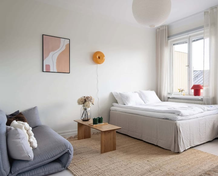 High-floor Studio W/ Balcony In Sofo - Stockholm