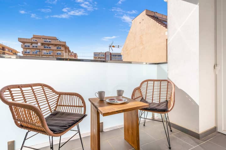Perfect Getaway In Los Boliches -Ref 93 - Mijas