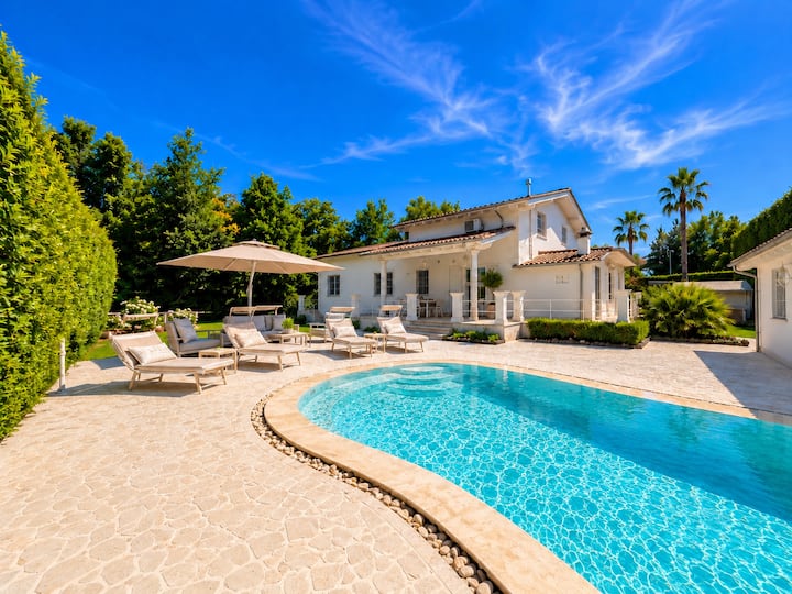 Villa Esclusiva + Piscina Privata + Parco Privato - Forte dei Marmi