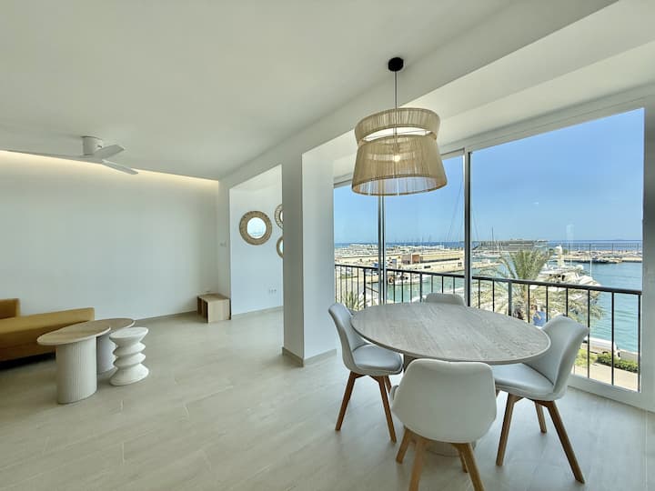 Apartamento Junto Al Puerto De Denia · Parking - Dénia