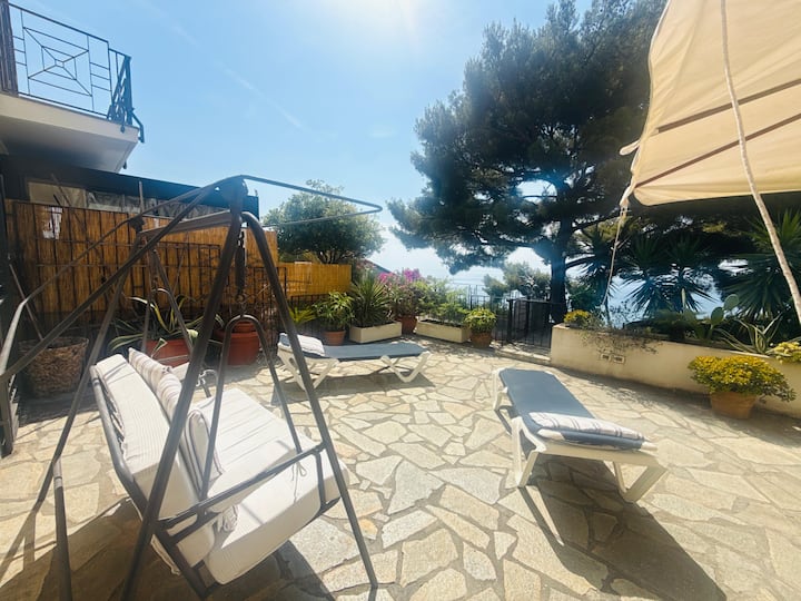 Villa Fronte Mare Con Terrazza - Laigueglia