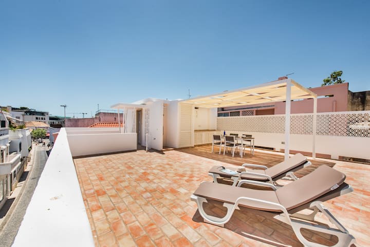 Appartement Accueillant Avec Grande Terrasse Au Cœ - Faro