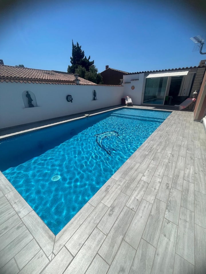 Villa Avec Piscine Et Grande Terrasse - Vitrolles