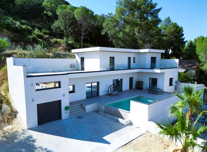 Villa Darchitecte - Piscine & Rooftop Privée - Bagnols-sur-Cèze