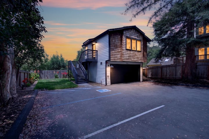 Modern Hideaway, Steps From Lake Merritt - Oakland, CA
