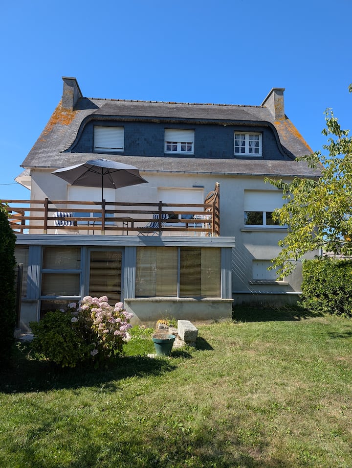 Maison 8 Personnes à 3km Des Plages De Plouescat - Plouescat