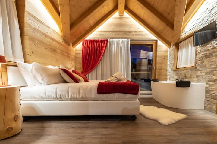 Rosso Chalet Imbosc'chè Bnb - Livigno