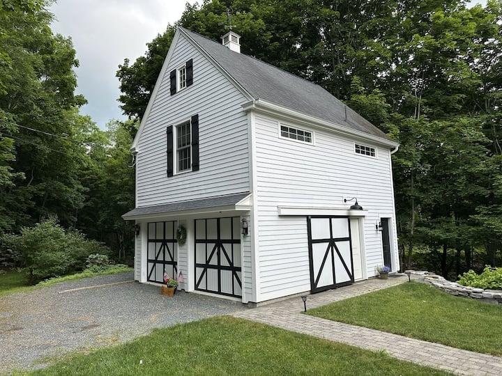 Birdsong Carriage House: Cozy 1br Near Acadia And - Bar Harbor, ME