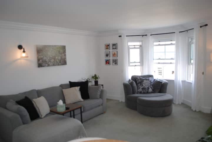 Comfortable 2 Bedroom Flat Close To The Beach - Bognor Regis
