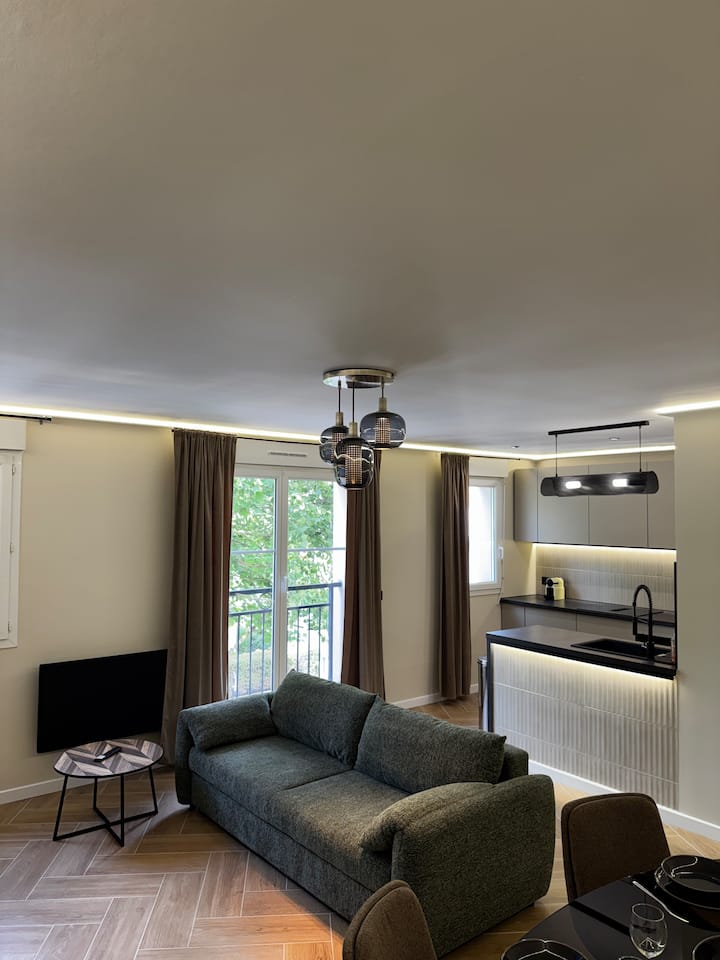 Appartement Signature Suite | Parking Privé - Bussy-Saint-Georges