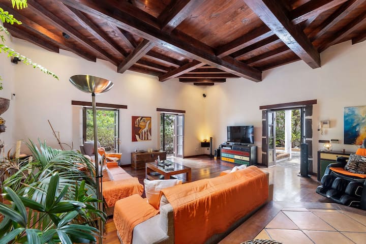 Authentic Canarian Estate By Bayside - Puerto del Carmen