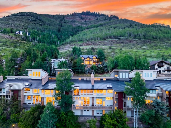 Steps To Trails  Mtn Views + Balcony | Gore Creek - Vail, CO