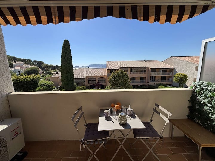 Studio Cabine Climatisé, Aperçu Mer - 4 Pers. - Saint-Cyr-sur-Mer