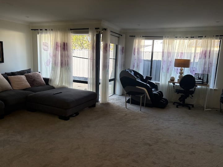 Couples Retreat - Perth