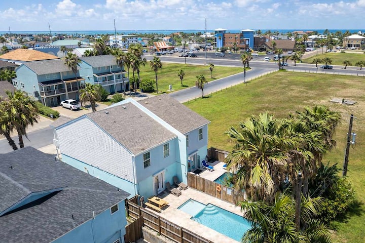 New 3br Townhome, Heated Pool, Beach Steps Spi - South Padre Island