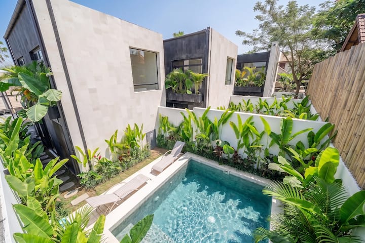 Modern 2br Villa In Ubud W Pool, Patio & Garden - Ubud
