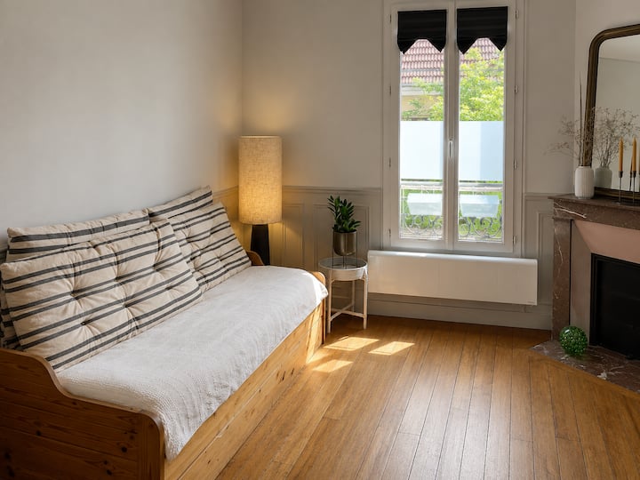 Boutique Parisian Living In Creative Montreuil - Montreuil-sur-Mer