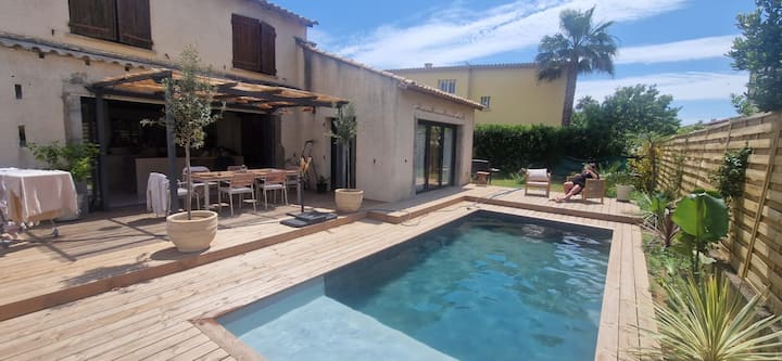 Villa 3 Chambres, Piscine Et Salle De Jeu - Lattes