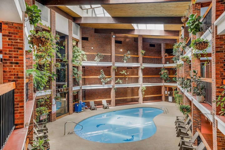 Baymont Cortez | King Suite | Four Corners - Cortez, CO